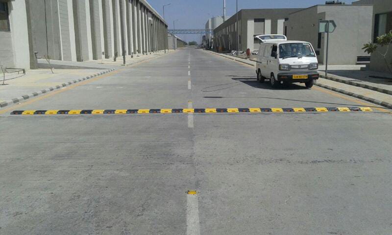 Construction safety nets suppliers & Service Provider | Anti Bird Nets ...